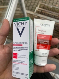 Відгуки про Матуючий засіб комплексної дії Vichy Normaderm для корекції ...