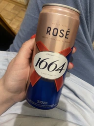 Упаковка пива Kronenbourg 1664 Rose edition світле фільтроване 4.5% 0. ...