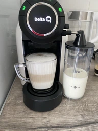 Кавоварка капсульна з капучинатором Delta Q Milk Qool Evolution ...