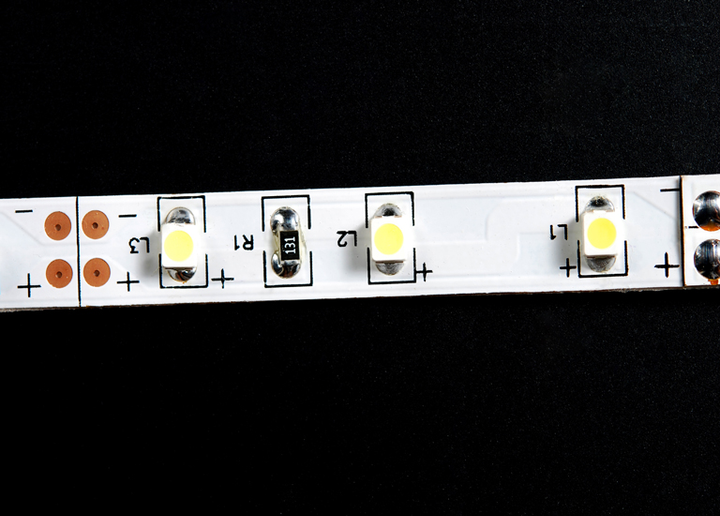 Светодиодная лента Foton Smd 3528 60 Led M Ip20 Premium Красный
