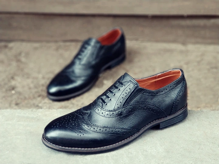 Шкіряні броги оксфорди Move And Go 082r 42 Чорні від продавця Move And