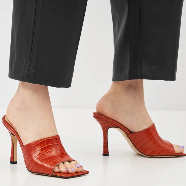 Мюлі Fjolla 1823 38 Коричневі (2000000140414) – в інтернет-магазині ...