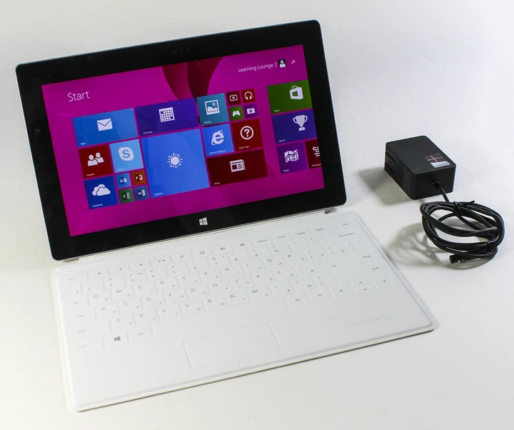 Планшет Microsoft Surface RT2 1920*1080 Full HD 10.6" 2Gb+32Gb КОМПЛЕКТ Клавіатура+ЗУ Б/У – фото ...