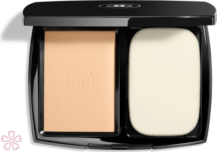 Компактная пудра Chanel Ultra Le Teint B10 от продавца: My Beautique ...