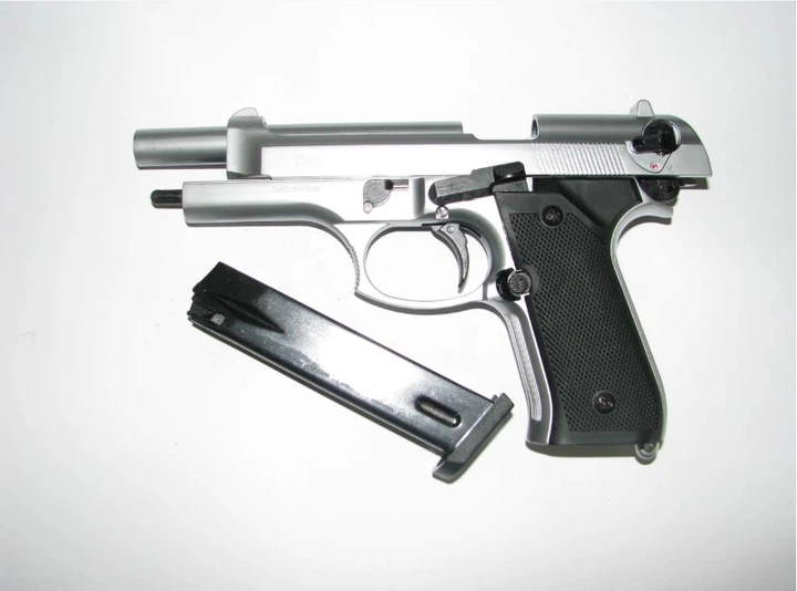 Пистолет стартовый Retay Mod.92 кал. 9 мм. Цвет - chrome. 11950321 ...