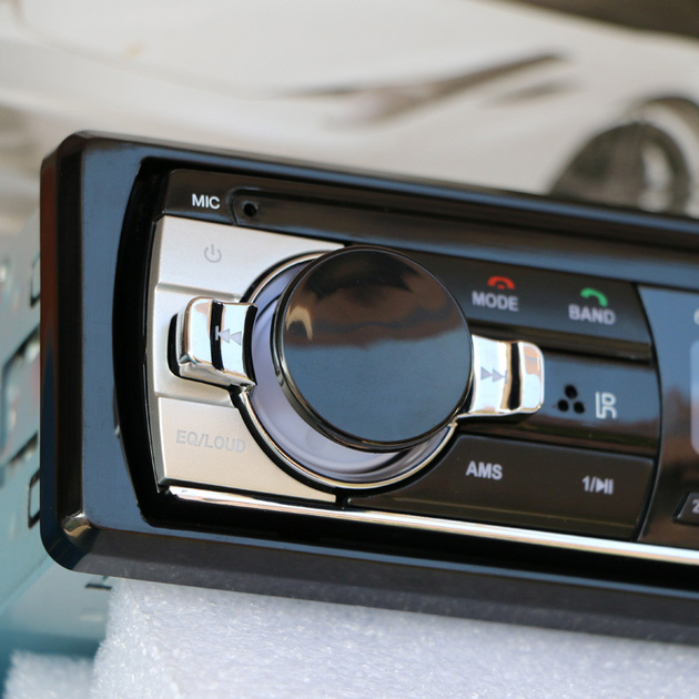 Автомагнитола с чистым звуком Pioneer JSD-520BT с USB и Bluetooth ...