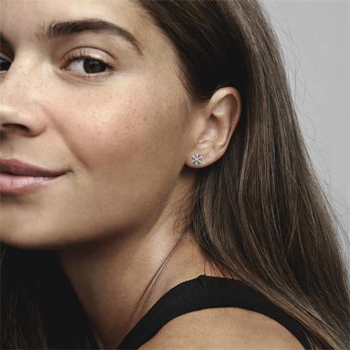 Серебряные Серьги-гвоздики Сияющие Снежинки 292370 от продавца: Silver ...