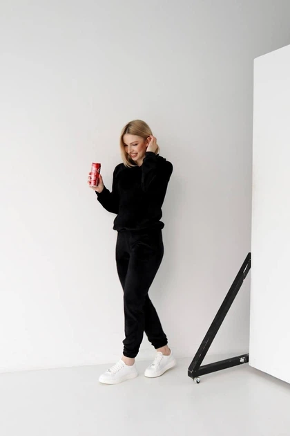 Спортивный костюм женский велюровый (кофта + брюки) Nika L черная от ...