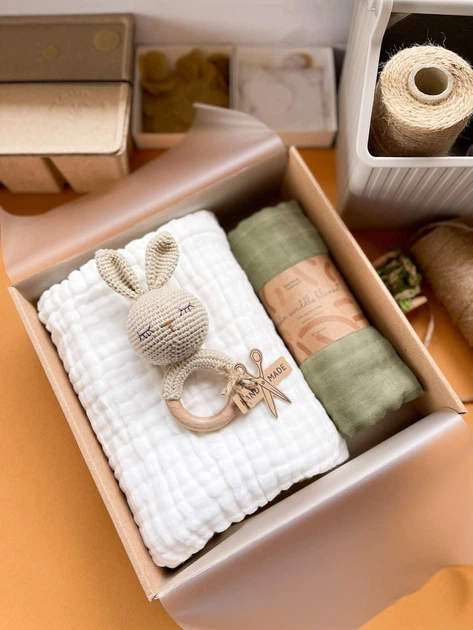 Детский подарочный набор из 3-х вещей с зеленой пеленкой Kiddie Widdie ...