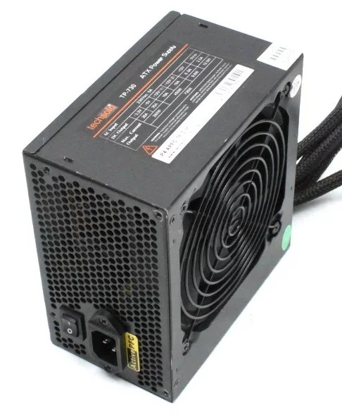 Блок питания TECH-SOLO на 730W c ACTIVE-PFC ( TP-730 ) 730W ATX Б/У – фото, отзывы ...