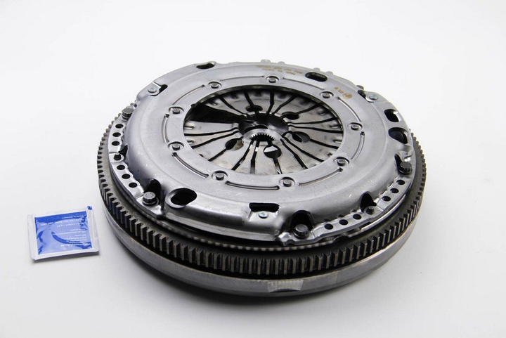 Комплект сцепления SACHS 2289000280 Skoda Octavia, Superb, Yeti; Audi ...