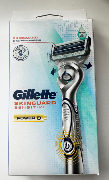Станок для гоління Gillette Skinguard Sensitive Power + 1 батарейка от ...