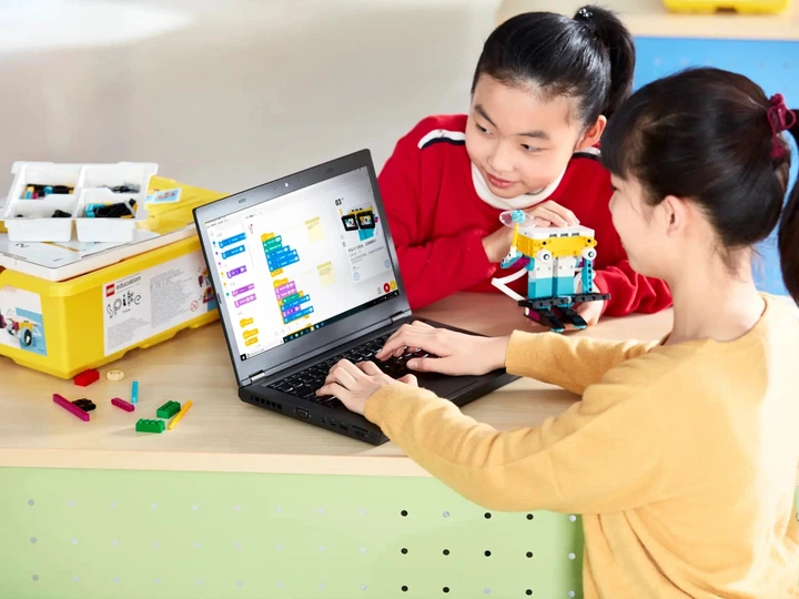 Конструктор LEGO Education SPIKE Prime 528 елементів (45678) – іграшки ...