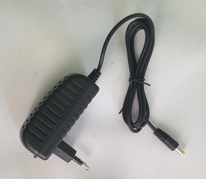 Блок живлення 12 вольт від 2 ампера – фото, отзывы, характеристики в интернет-магазине ROZETKA ...