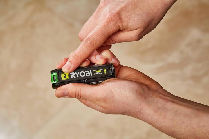 USB Lithium RYOBI RB4L30 4 3 power bank 0.6 5133006224 ROZETKA