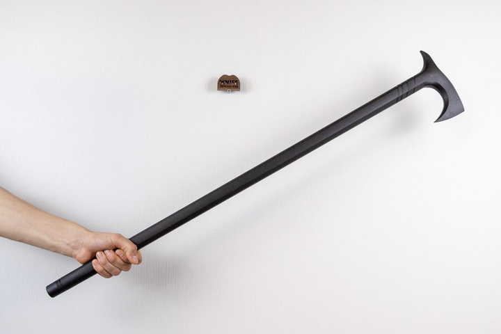 Steel axe store