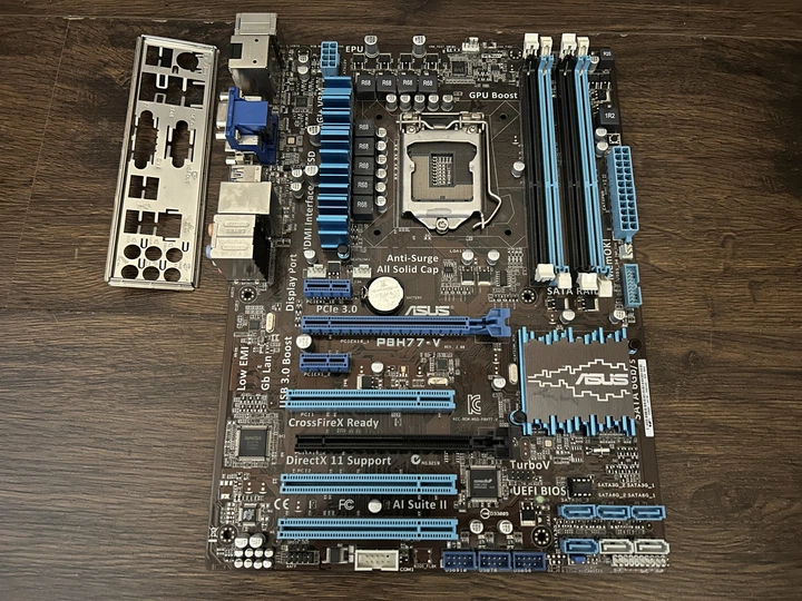 Материнська плата ASUS P8H77-V (s1155, Intel H77) Б/У – фото, відгуки ...