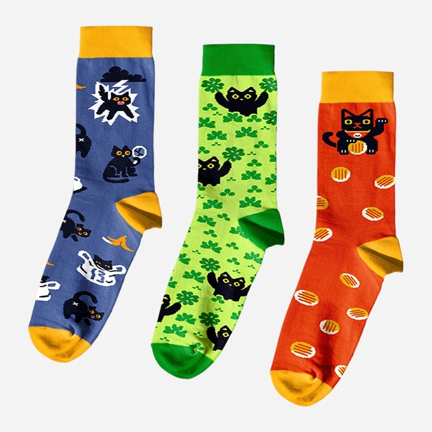 Набір шкарпеток прикольних високих Orner Котики і символи удачі 36-40 3 ...