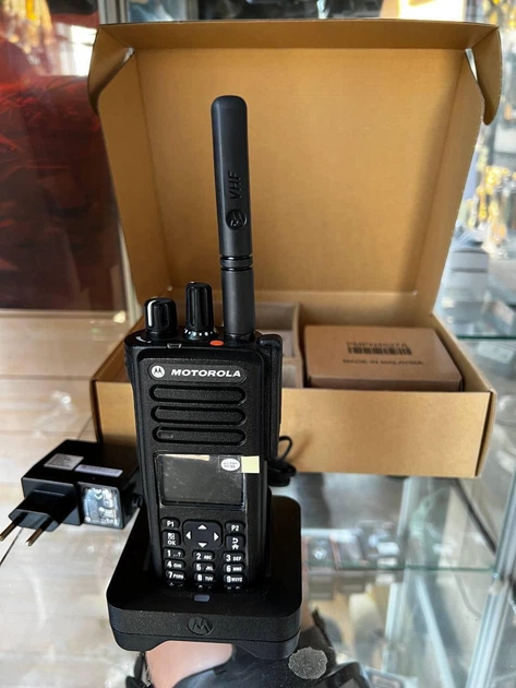 Військова тактична рація Motorola dp4800 UHF AES256, портативна ...