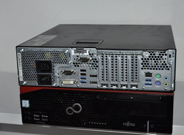 Компьютер Fujitsu Esprimo D757 E90+ SFF / Intel Core i5-6500 (4 ядра по ...