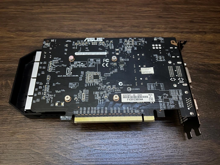 Відеокарта Asus GeForce GTX 750Ti 2GB GDDR5 (GTX750TI-OC-2GD5) Б/В – фото, відгуки ...