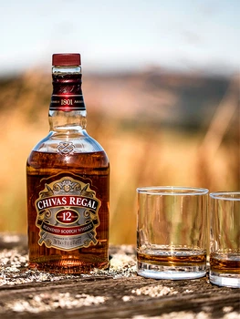 Віскі Chivas Regal 1 л 12 років витримки 40% в подарунковій упаковці ...