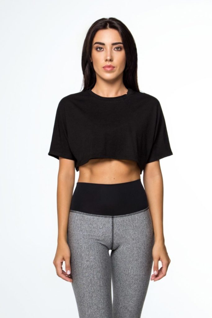 Футболка Designed for Fitness OVERSIZE CROP XS/S черная – низкие цены ...