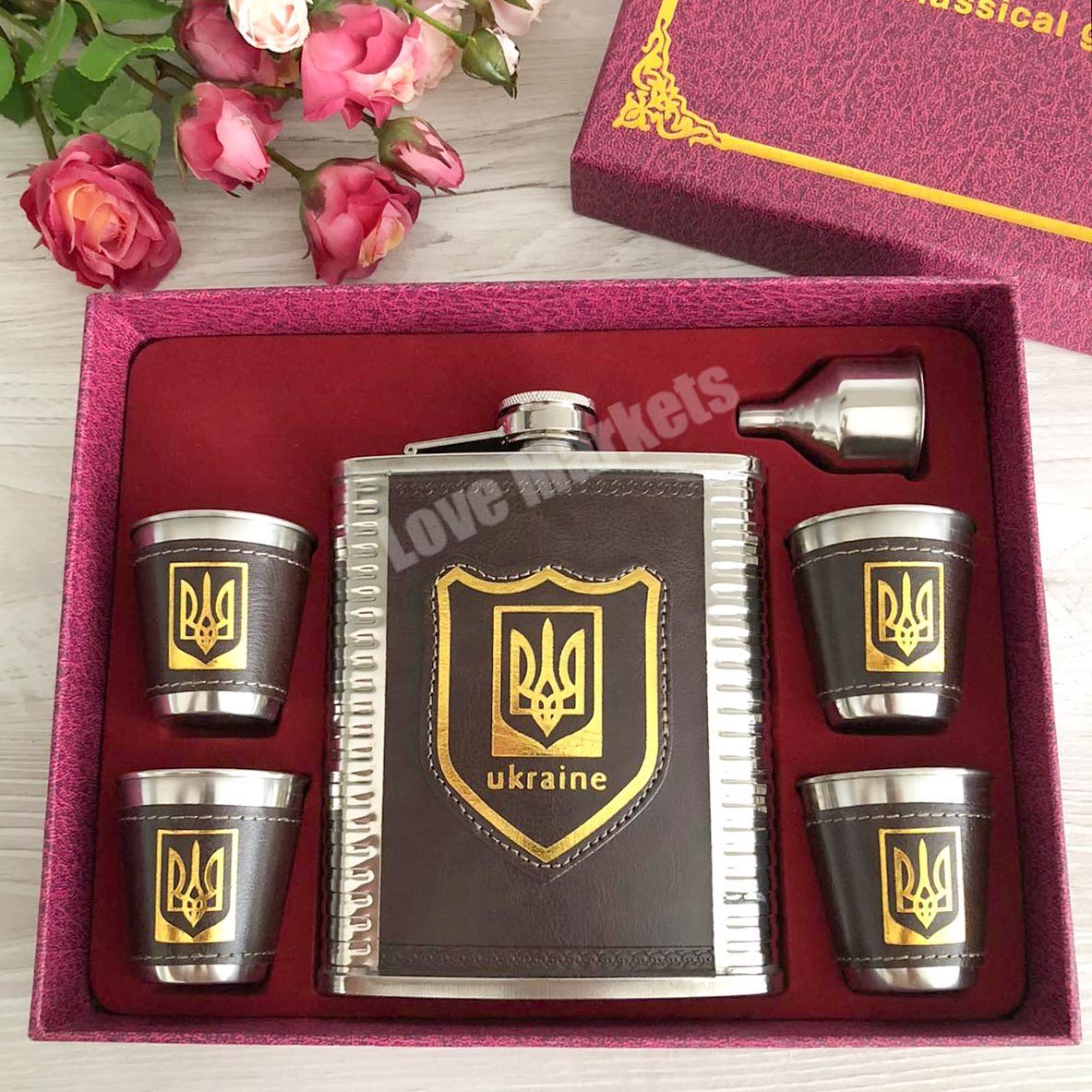 Подарунковий набір з гербом України фляга 540 мл лійка 4 стопки фото відгуки