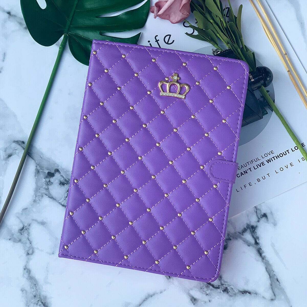 Чехол LuxuryFlip для Apple iPad Air 3 (10.5" экран) с короной Purple ...