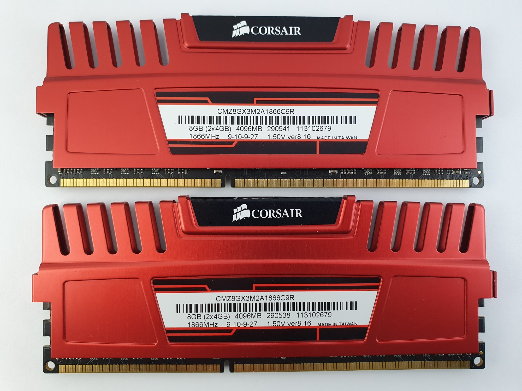 Комплект оперативной памяти Corsair Vengeance DDR3 8Gb (2x4Gb) 1866MHz ...