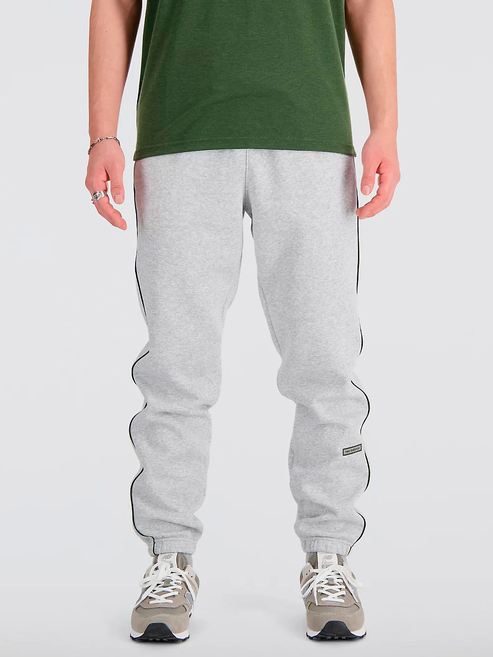 Спортивные штаны New Balance Essentials Winter MP33518AG XL Серые ...