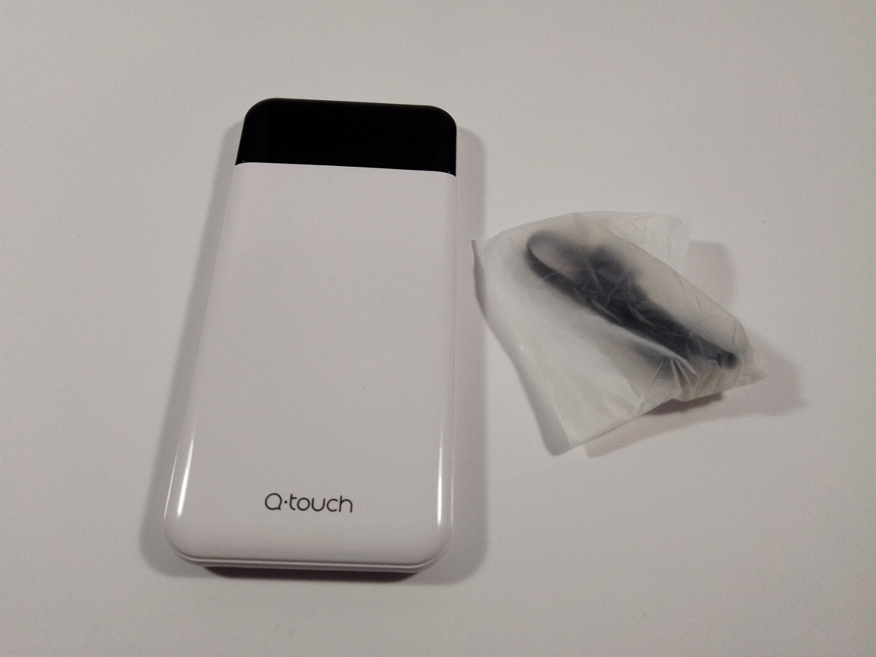 Внешний аккумулятор Power bank Q-Touch QPB-06 10000мАч (сделано на ...