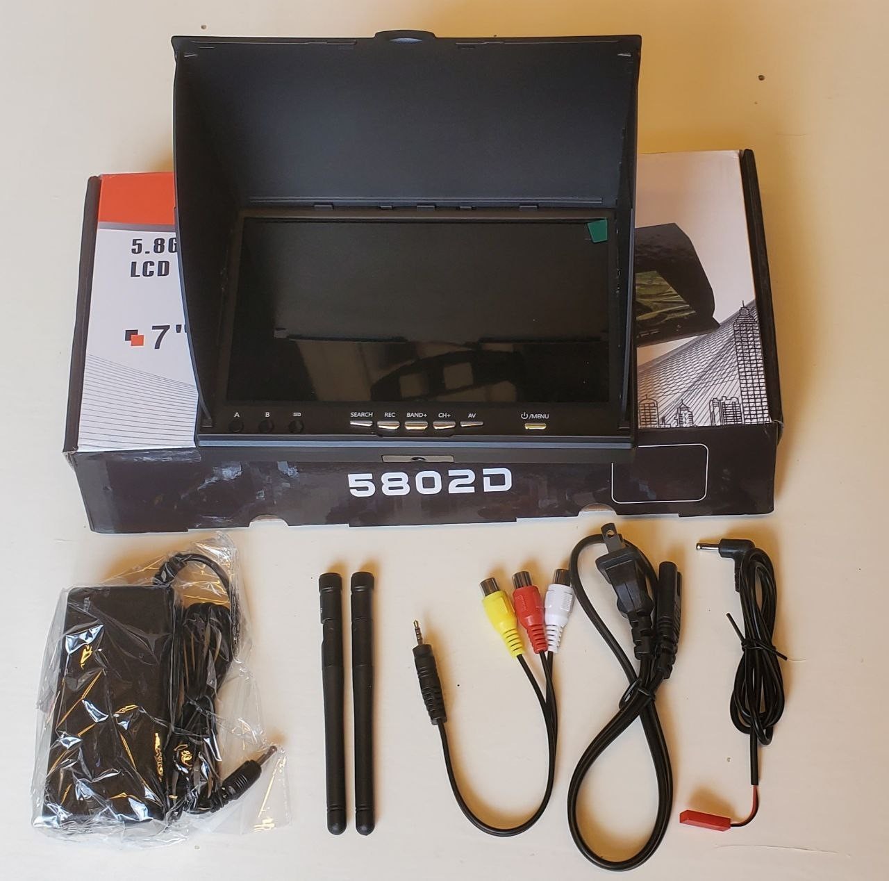 FPV Монітор Eachine LCD5802D 7" чорний з записом на СД картку 40Ch 5 ...