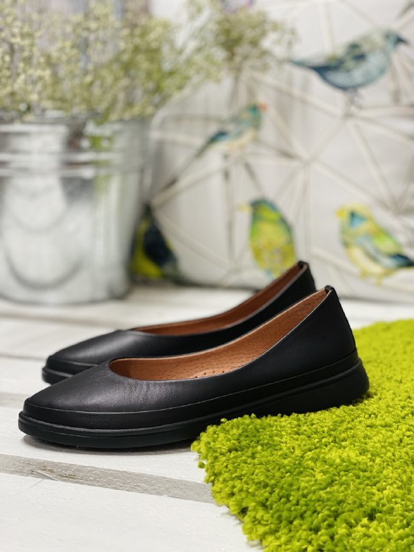 Жіночі чорні шкіряні туфлі Prellesta 230-01 37 Чорний от продавца: Prl ...