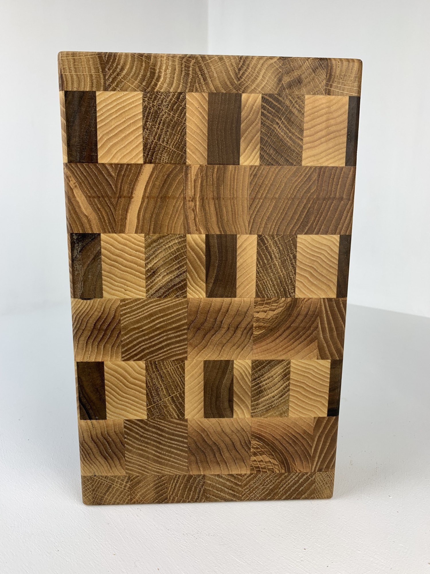 Разделочная торцевая доска WoodLab микс дуб ясень 275*165*40 мм – фото ...