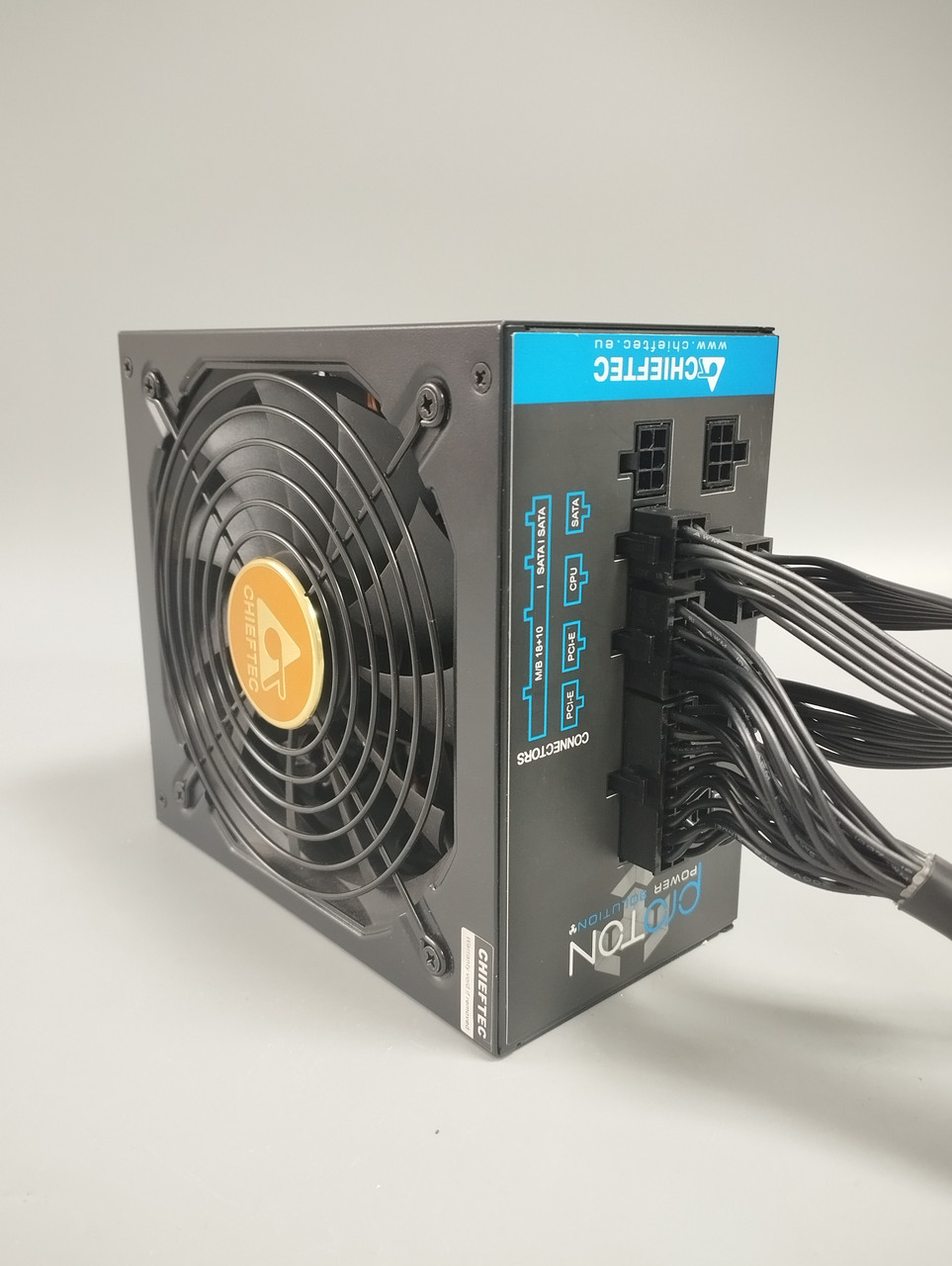 Блок питания 750W Chieftec Proton BDF-750C БУ – фото, отзывы ...